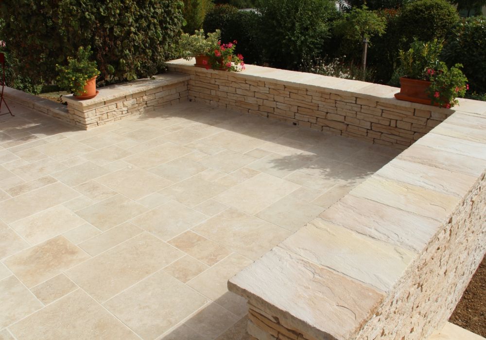 Création et aménagement de terrasses en pierre | Paysagiste à Chartres